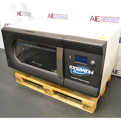 New Brunswick Innova 44 incubator shaker