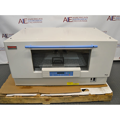 Thermo MaxQ 8000 incubated shaker with stand