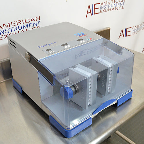 Qiagen TissueLyser II disruption machine