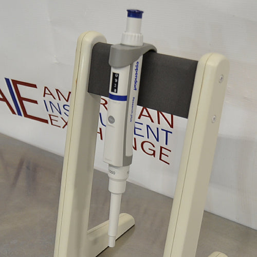 Eppendorf Research plus 1000 Variable-Volume Mechanical Pipette - 3956I ...