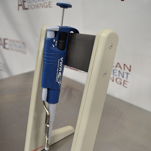 VWR Signature Ergonomic High Performance Pipette