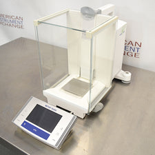 Mettler Toledo XS204 Excellence analytical balance - 0663S BALANCE