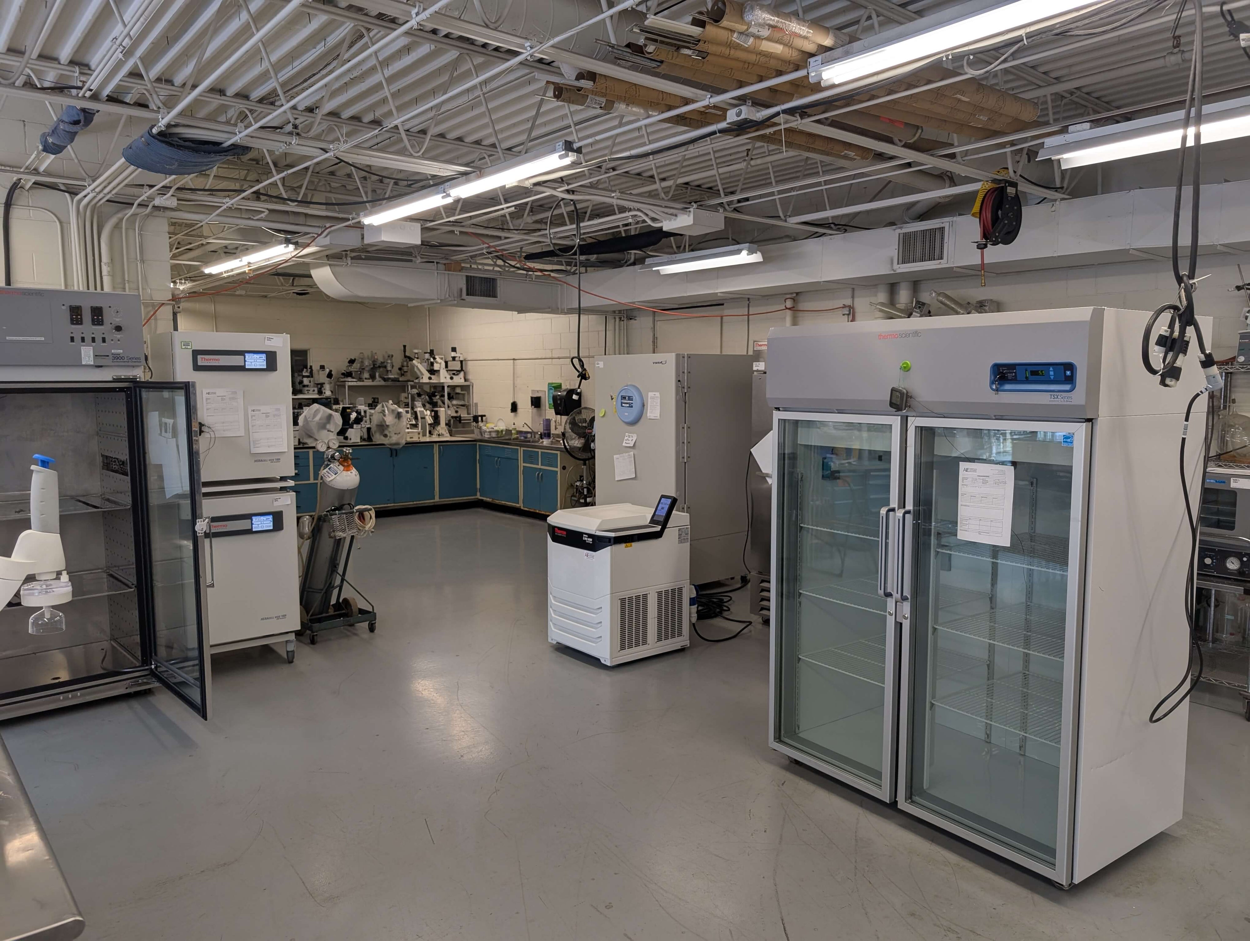 Biotech Start-Up Lab Basic Package - American Instrument Exchange