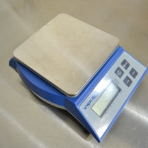 VWR portable lab balance