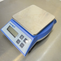 VWR portable lab balance