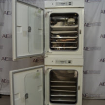 Thermo Forma 320 incubator - 3176C INC