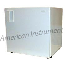 Sanyo compact refrigerator - American Instrument Exchange