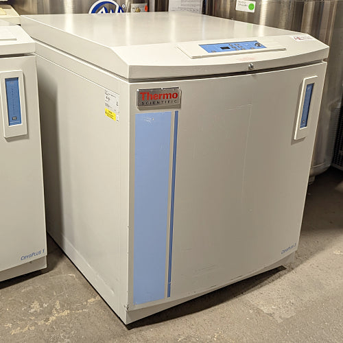Thermo Scientific CryoPlus 3 Liquid Nitrogen Storage System