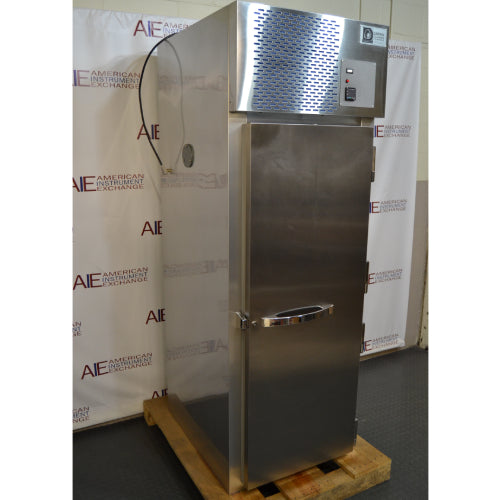 Darwin Chambers Stability Refrigerator Model ST030-AA